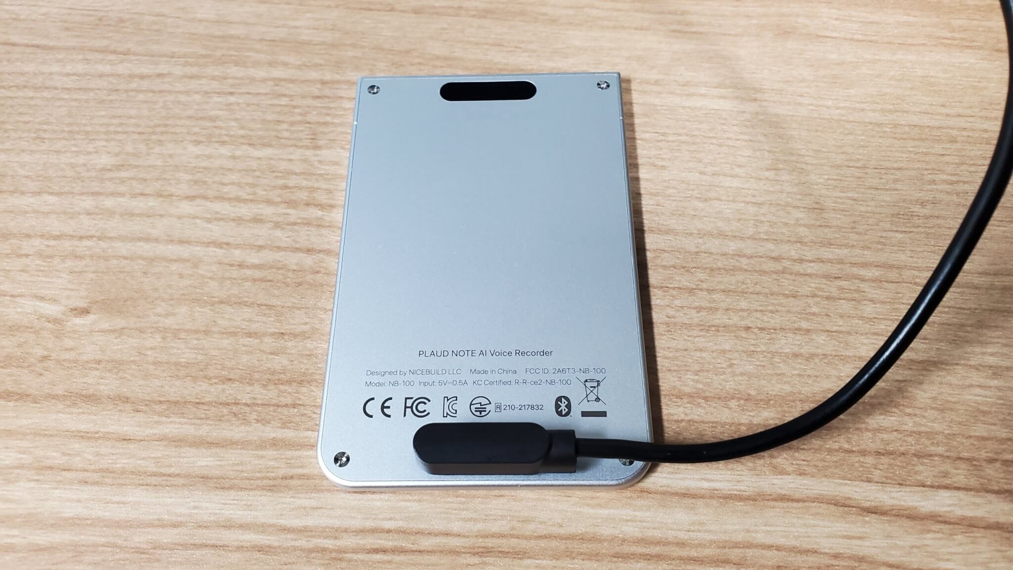 Plaud Noteとは？使い方解説！充電方法とPC接続や通話録音の方法について | MiraLabAI